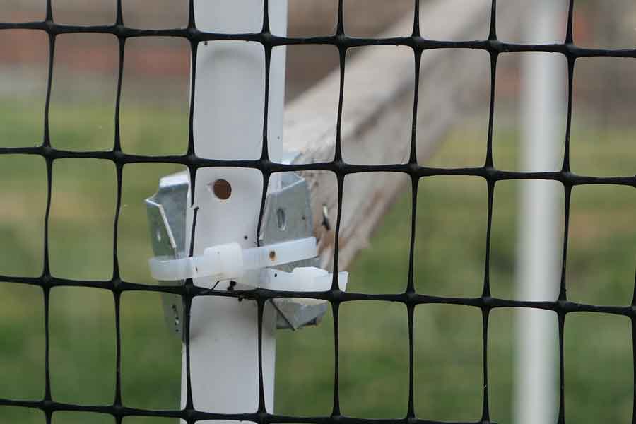 How to build a portable PVC pipe chicken run